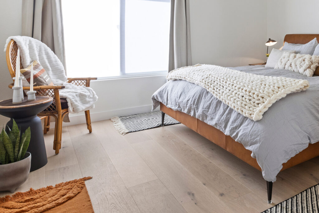 Sunset 9 1⁄2" White Oak Engineered Hardwood Flooring - ADM Flooring