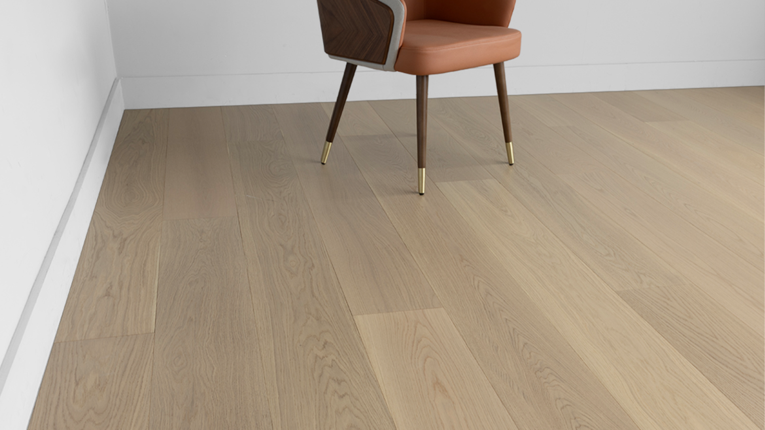 Auralita 8 5⁄8" White Oak Engineered Hardwood Flooring - ADM Flooring