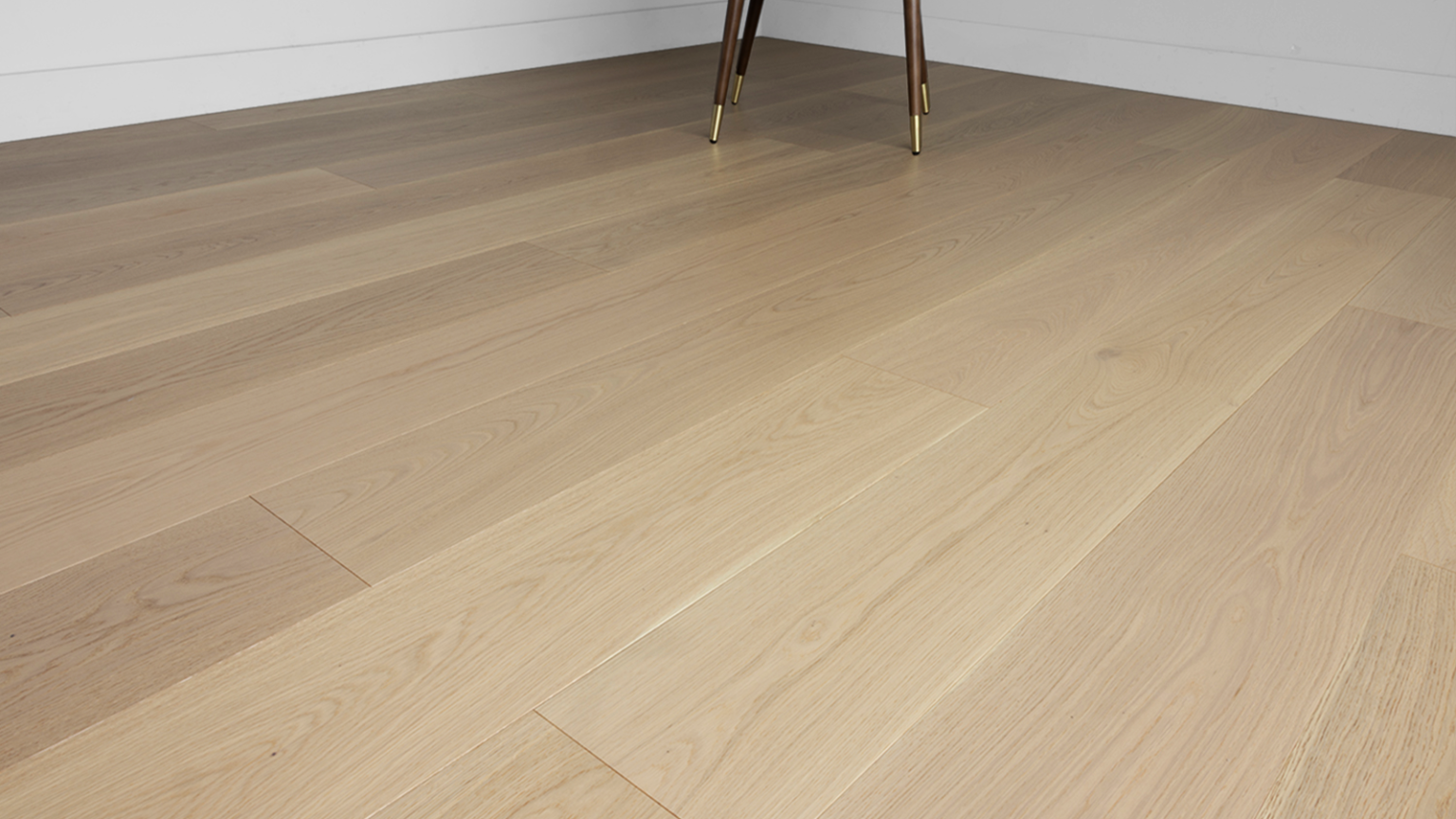 Auralita 8 5⁄8" White Oak Engineered Hardwood Flooring - ADM Flooring